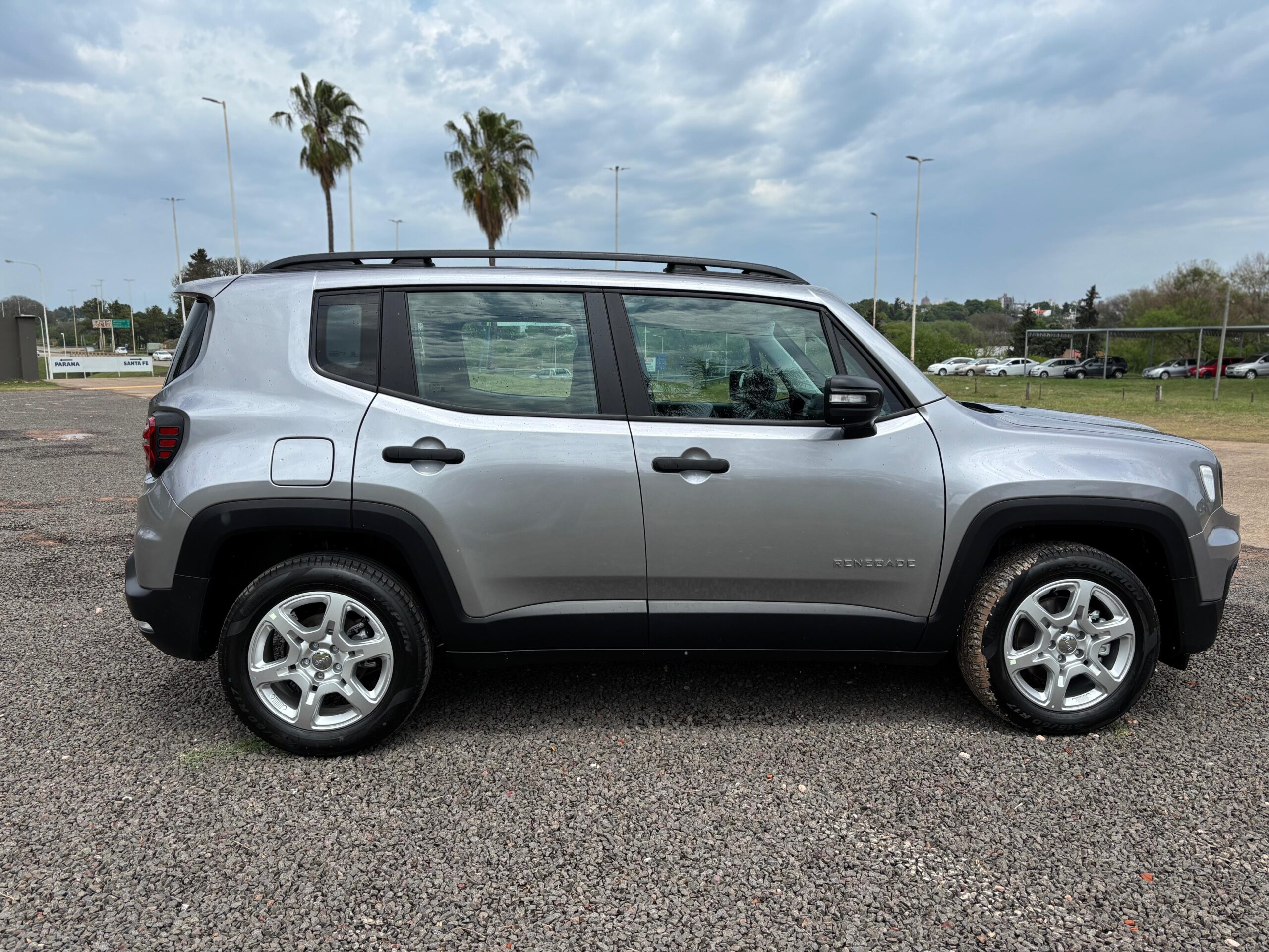 JEEP RENEGADE 1.3T SERIE S AT - Vision Motors Paraná